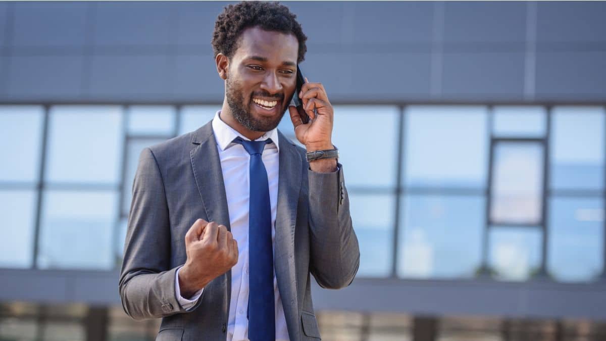 16 Pros and Cons of Using a Recruiter to Find a Job - My Life, I Guess
